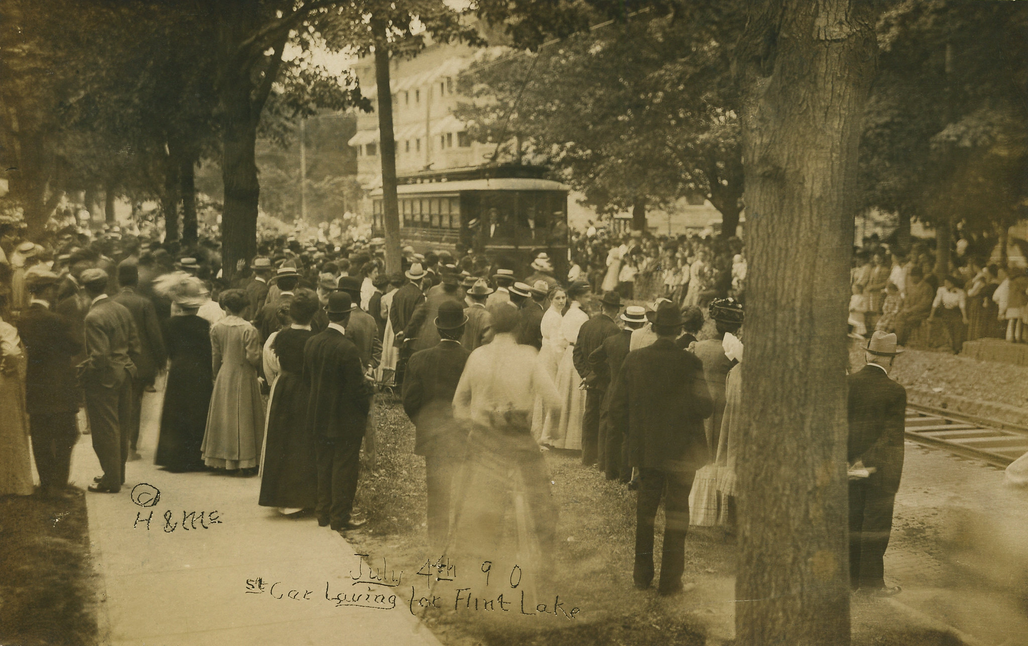 “Central Indiana Interurban” chronicles the state’s electric trains ...